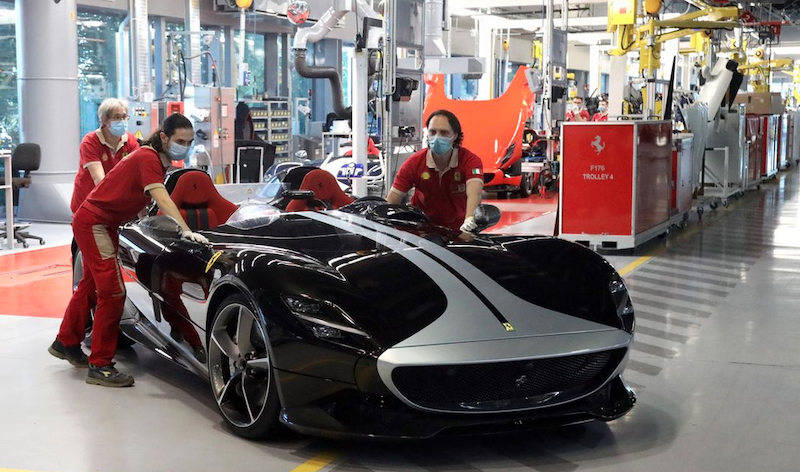 Ferrari este cel mai profitabil constructor de automobile din lume