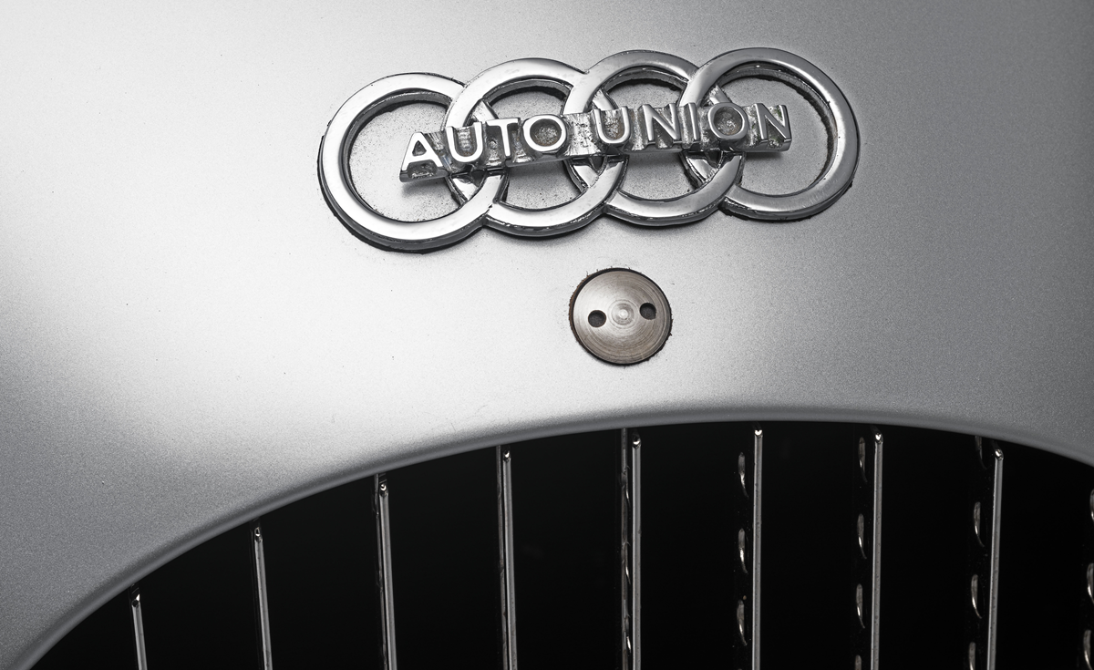 Primul model modern Audi a fost proiectat în secret. Mercedes a avut un ...