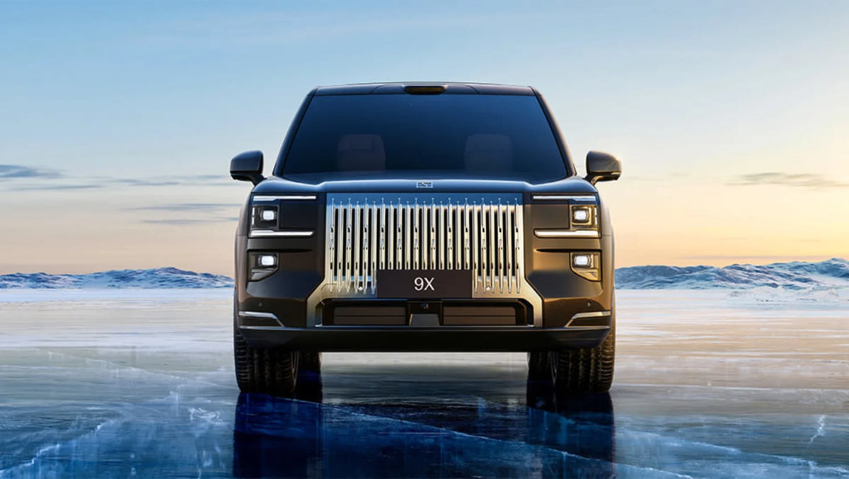 Zeekr 9X. Chinezii au creat un SUV de lux care poate rivaliza cu Rolls ...